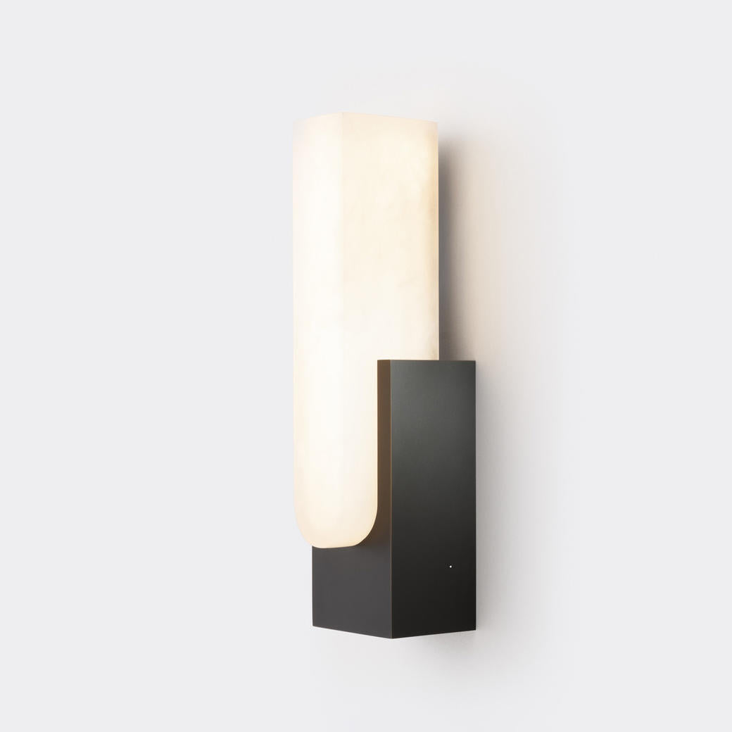 Agatha Sconce
